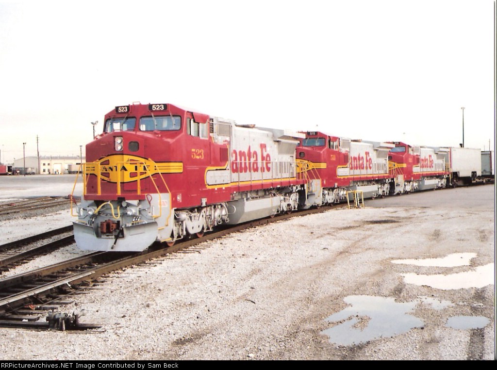 ATSF 523 and 2 sisters on a UPS train
